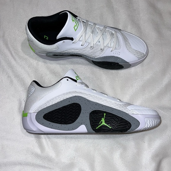 Jordan | Shoes | Jordan Tatum 2 Legacy Basketball Shoe New In Box F6 ...